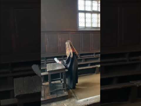 The Wingardium Leviosa classroom #harrypotter #travel #shorts