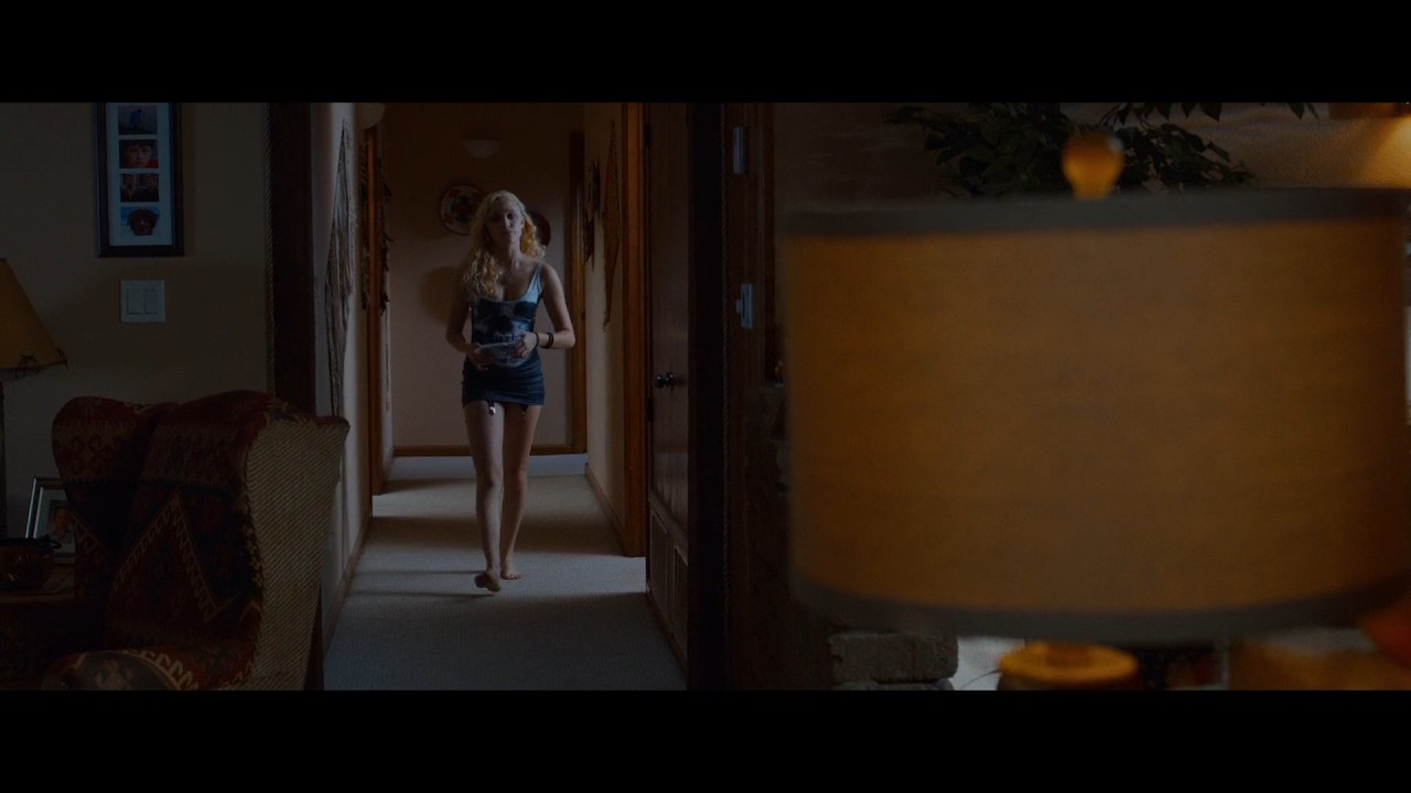 The Guest (2014) | Bare feet secene with Maika Monroe