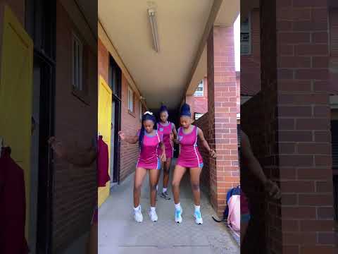 tiktok 2023 bhebha dance challengeπβ€οΈ#shorts #amapiano #everythingafricahub #dance @revoo.oo
