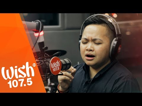 Aiza "Ice" Seguerra performs "Ano'ng Nangyari Sa Ating Dalawa" LIVE on Wish 107.5 Bus