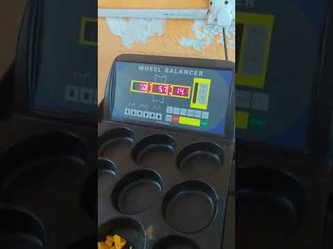 Wheel Balancer - Tire Balancer Latest Price, Manufacturers & Suppliers