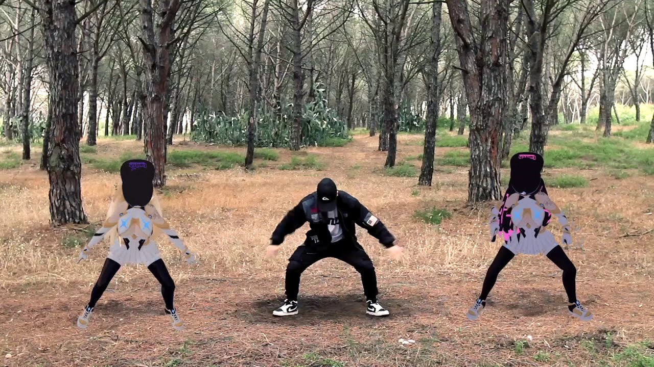 Dancing with my VRChat Avatar in Real Life (Reupload)