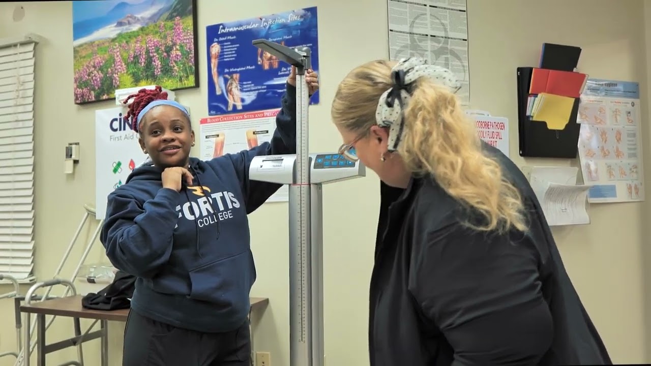 Medical Assisting | Fortis College, Centerville