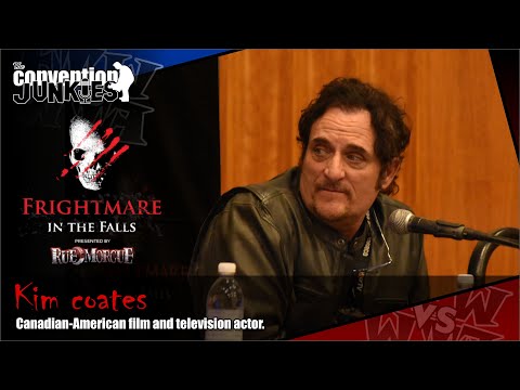 Kim Coates talks with fans and answers questions at Frightmare in the Falls 2021