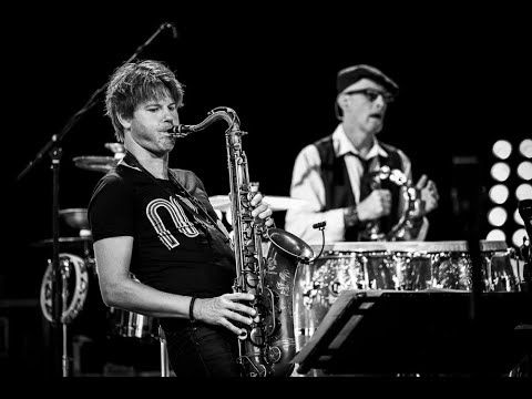 Magnus Lindgren - One for Bob | SWR Big Band