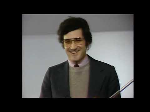 Pinchas Zukerman teaches the right hand fundamentals.