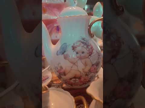 Beautiful Cherubs tea set!