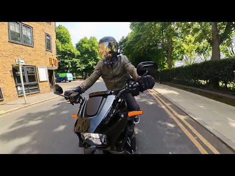 2023 Livewire One | First Ride Review @BikeShedMotoCo #harleydavidson LIQUID BLACK