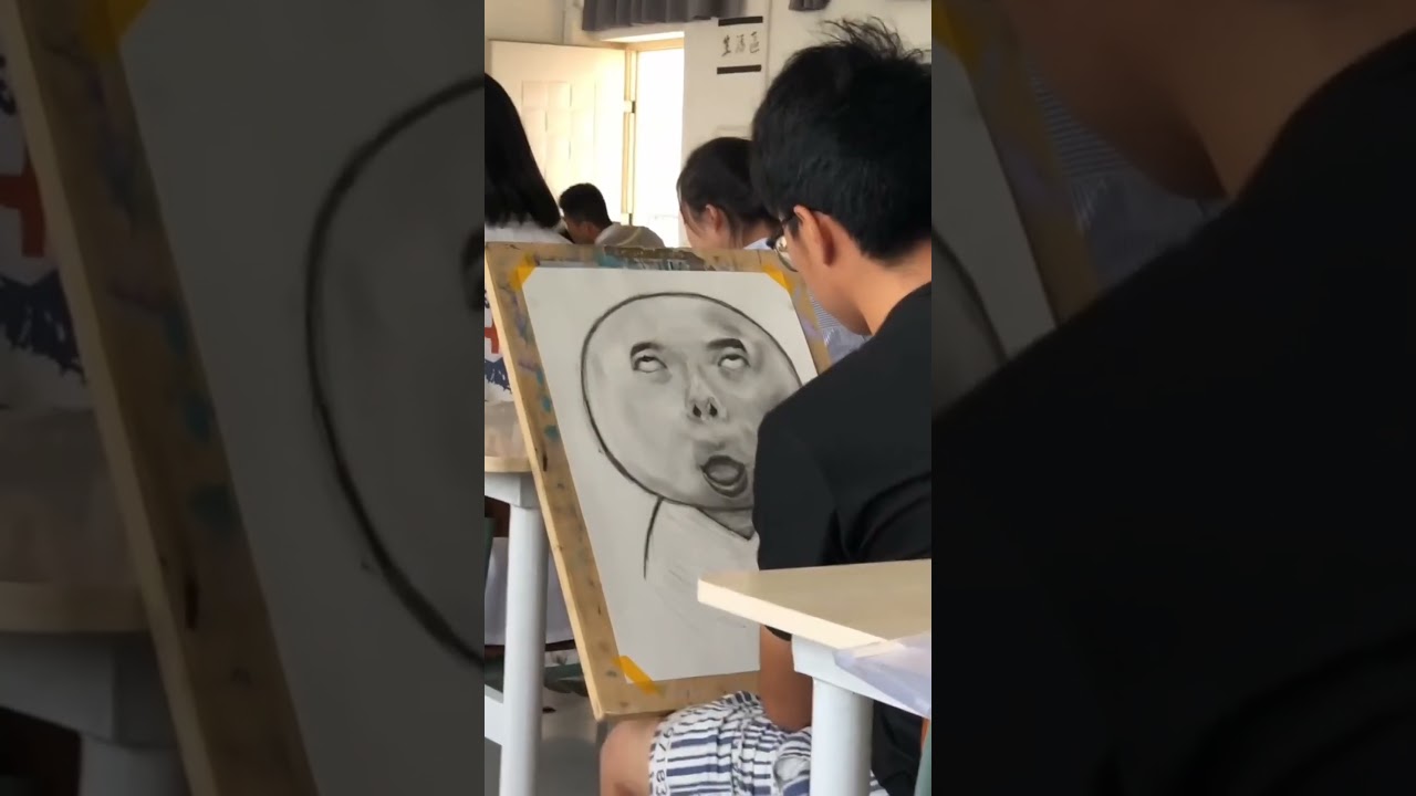He Failed Art Class