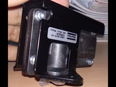Unboxing Differential Pressure Transducer Screw Compressor Atlas Copco