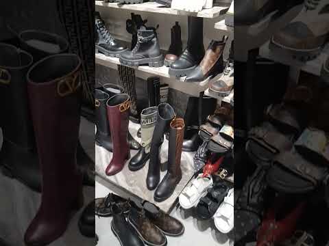 #woman #shoes #fashion #luxury #boots #europe #uk #usa #sandals #chic