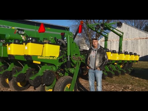 Machinery Pete TV Show: Brian Wrage Farm Retirement Auction in Central Illinois