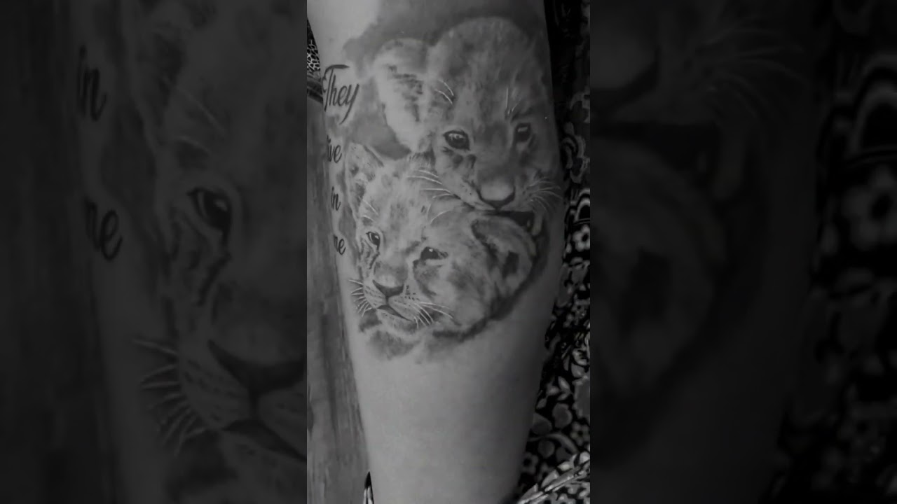 🦁 Perfect Little Lion Cubs Tattoo By Shelhazelltattoos #tattuba #tattoo #tattooartist #shorts #cubs
