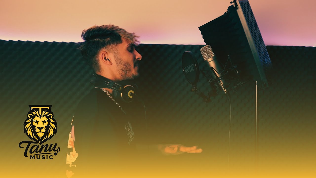 Un Saten Cu Ochii Verzi Si O Blonda Cu Ochi Caprui by Bubu Pustanu from ...