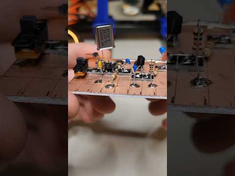 You Can Create a Radio Frequency - Homebrew Signal Source #electronics #stem #hamradio