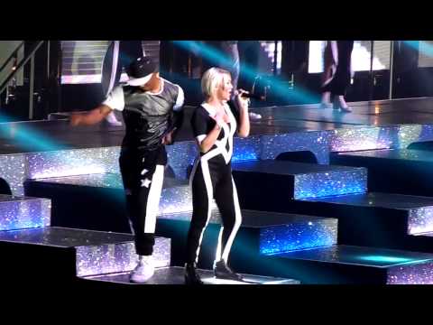 S Club 7 'You're My Number One' live in Newcastle (May 9th 2015)