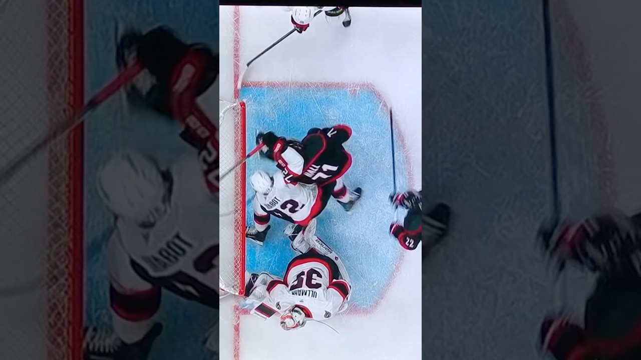 Hurricanes 🌀 LW #71 Taylor Hall 🥅(1)🏒Deflected Goal