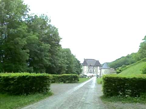 Lifestyle with Kadidid - visitng le Petit Chateau near Grenoble, France