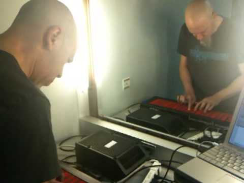 Haken Continuum Synth Jam – Synthtopia