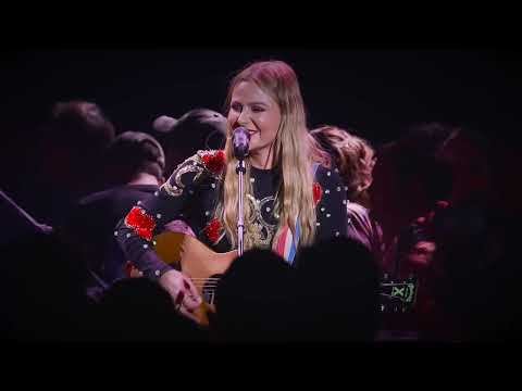 Karlien van Jaarsveld & Riaan Benadé - Lief (Live at Sun Arena / Afrikaans is Groot 2023)