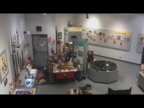 Ellison Onizuka space center in Kona airport to close in March
