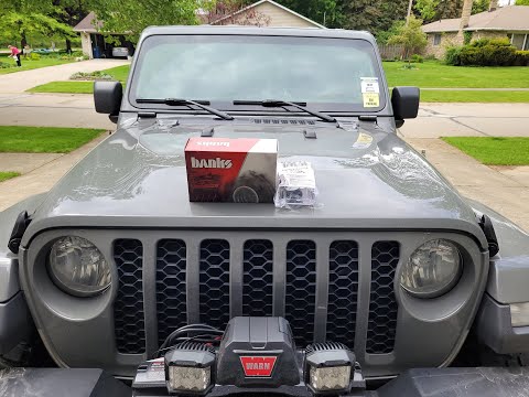Banks Derringer install on Gladiator Diesel