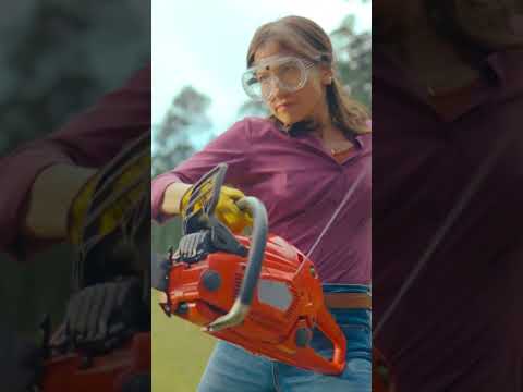TaxSlayer 2025 Commercial “Refund Tree” (Official TV Ad :15)