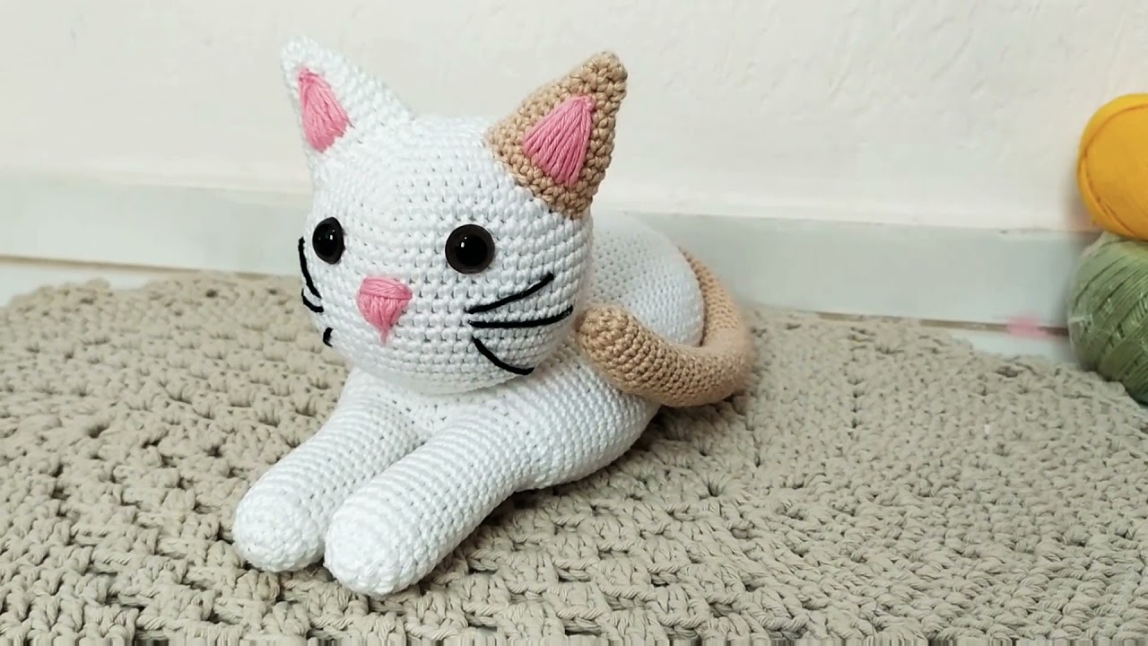 Gatinho amigurumi vídeo aula passo a passo já está disponível no canal @marinescroche4031