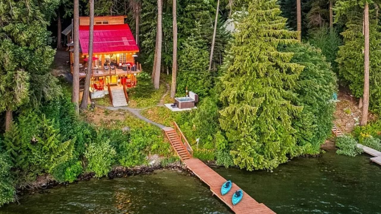 Boutique Lakefront Cabin with Private Dock | Leavenworth, WA Home Tour