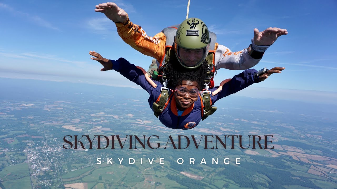 Orange Skydive Virginia: An Unforgettable Skydiving Experience Soaring Above the Scenic Landscapes.