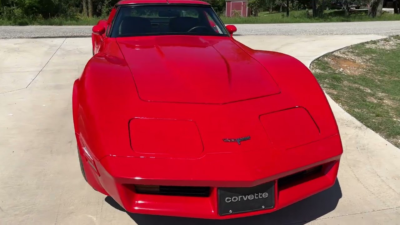 1980 Corvette Red/Black walk around