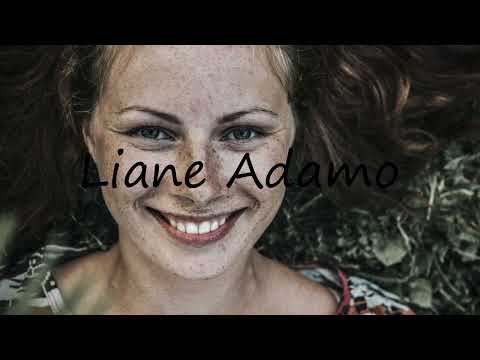 How to pronounce Liane Adamo in English?