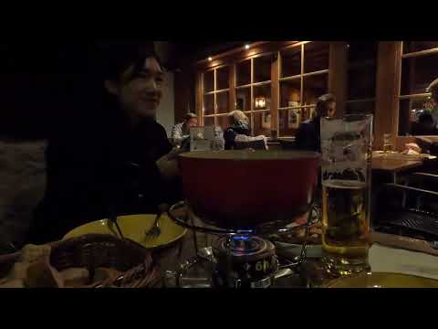346. 10.11 그린델발트(숙소 맞은편에 위치한 식당 Barry's에서 저녁식사 / feat. 퐁듀 & 뢰슈티) GX080168
