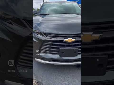 Factory Chrome or Gloss Black Grille on Chevy Blazer