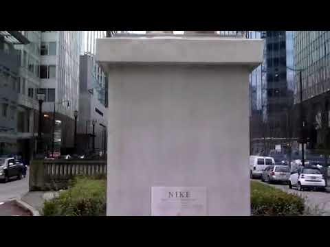 Statue of Nike, Greek goddess of victory = Idolatry