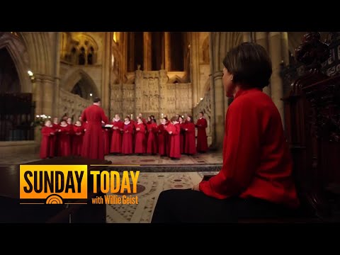 A Look At The Origins Of Christmas Carols