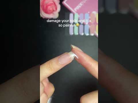 My friend is FAKE ๐ญ #nails #naildesigns #nailart #nailtech #manicure #nailpolish #gelnails #nail