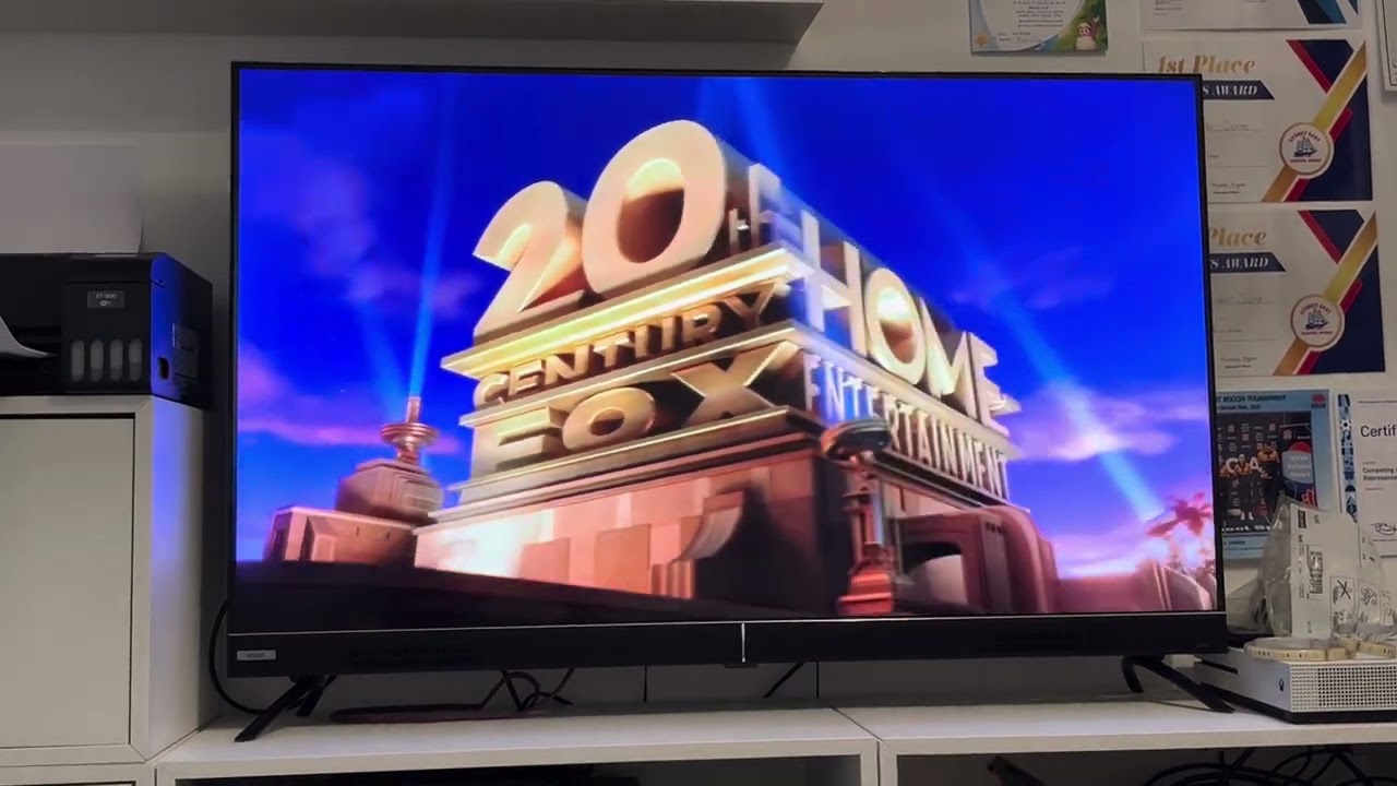 Opening to Madly Madagascar 2011 DVD