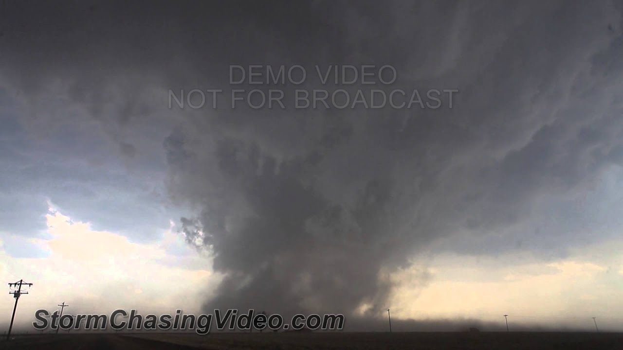 5/23/2013 Floydada, TX Tornado B-Roll