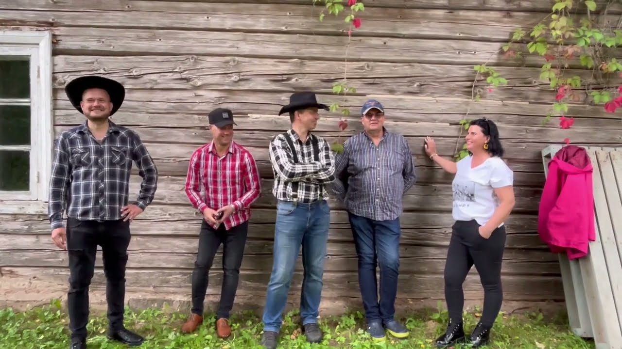 Tu Esi Meitene by Grupa "zemeņu Iela" from Latvia | Popnable