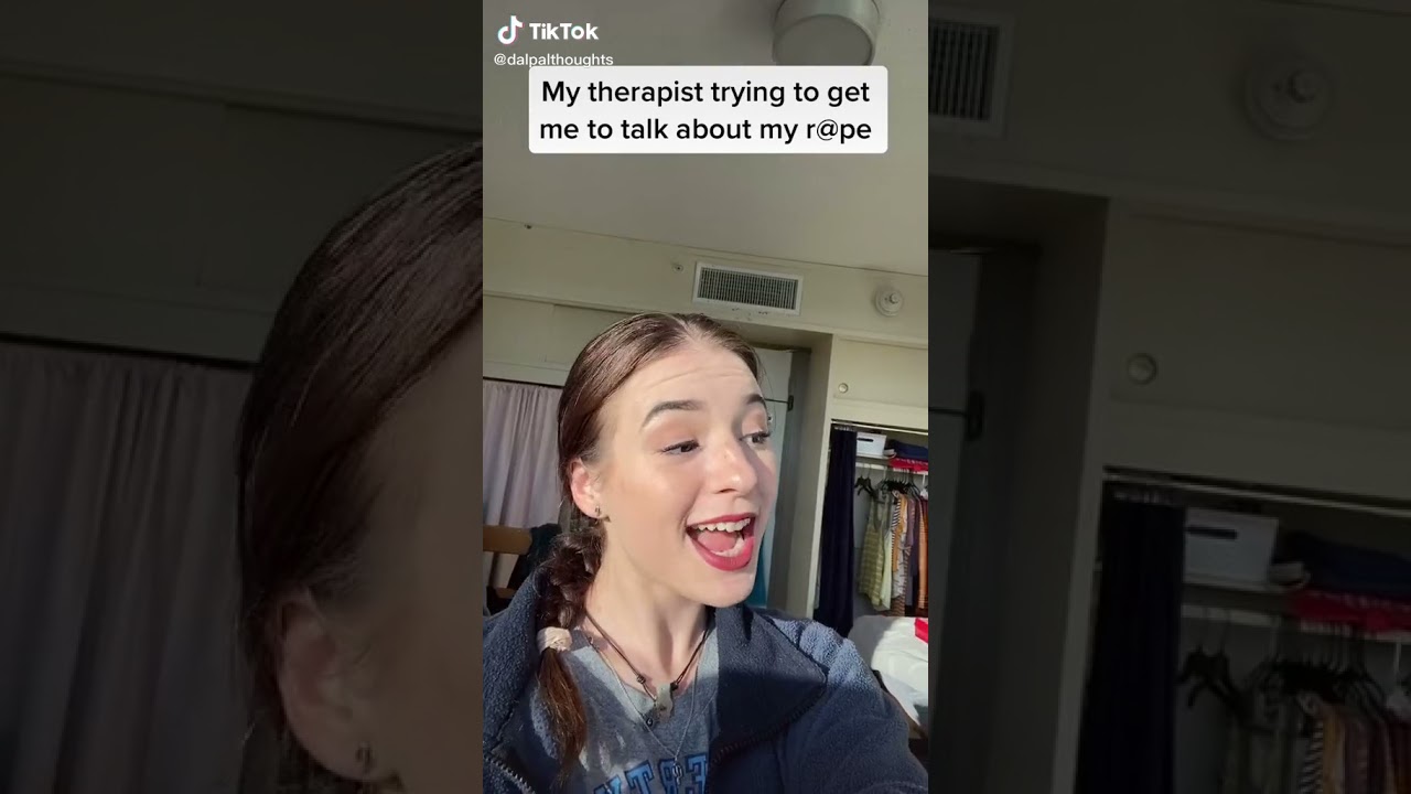 My Therapist Trying To Get Me To Talk About My Trauma TikTok: dalpalthoughts