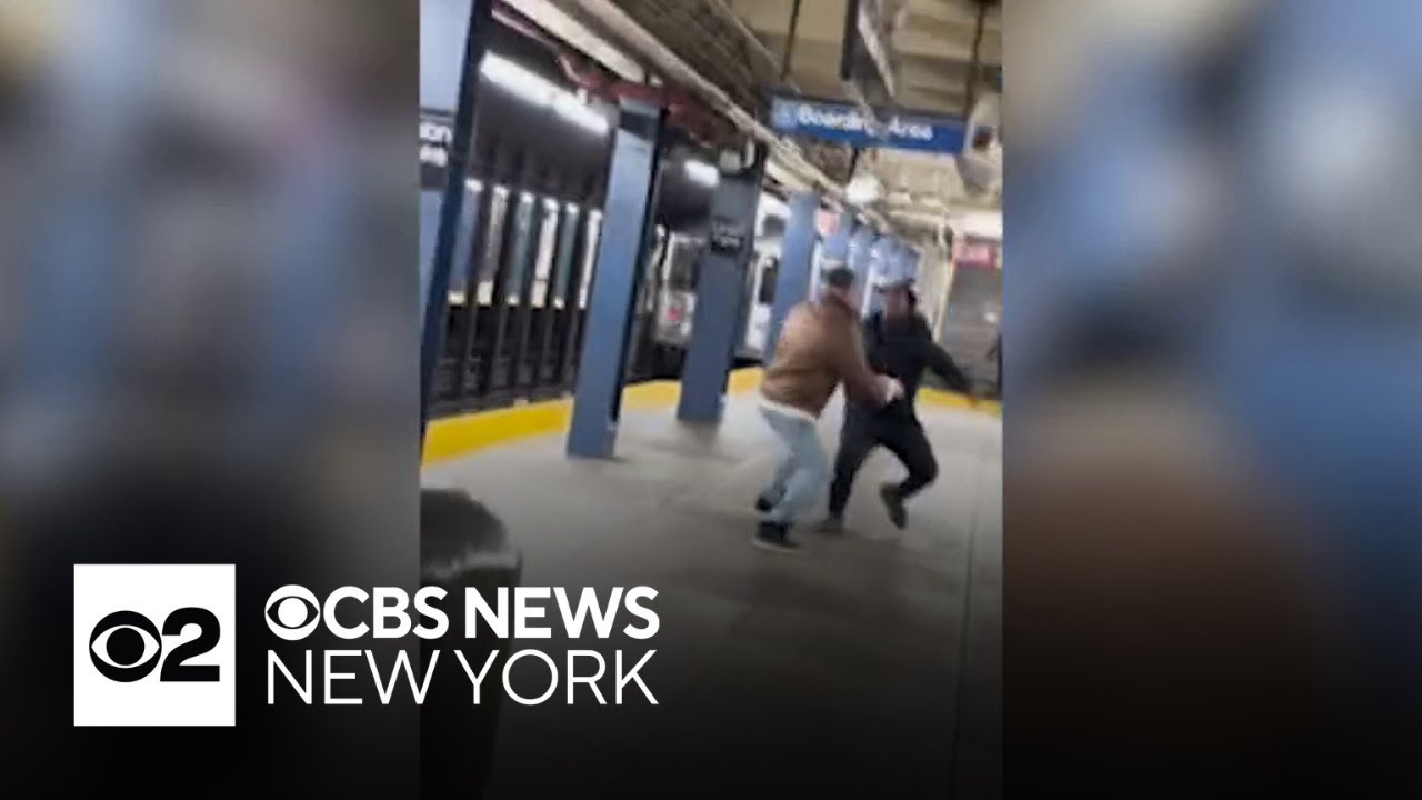 Suspect sought in Queens subway slashings