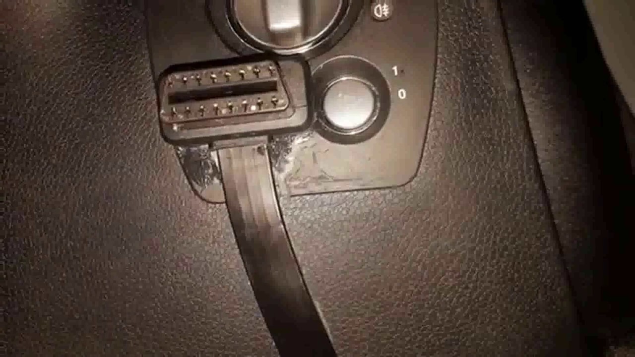 My Merc SLK - OBD 11 Extention cable for easy access