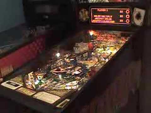 Maverick - Pinball by Data East | Museum of the Game