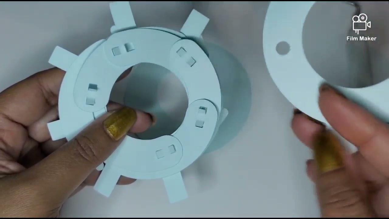 How to assemble the Magic Iris Template.