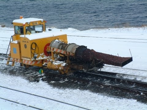 A Brief History of Jet-Powered Snow Blowers — Jet Engines Used to Clear ...