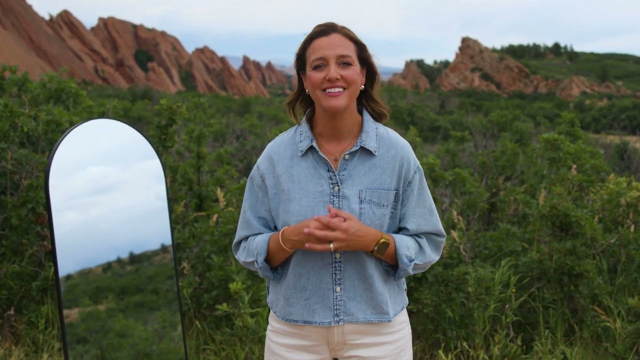 Very Good Bible Study | What the Bible Says About Being a Woman by Jen Oshman