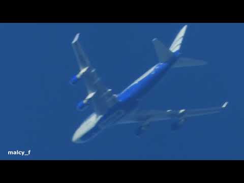 Zooming in on.....National Airlines Boeing 747-400 with Nikon P1000