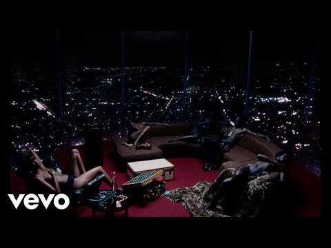 Travis Scott - DUMBO | Vídeo Musical, Letra de la Canción y Karaoke