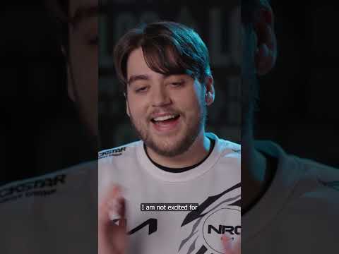 Bwipo's answer about playing on the live patch was LEGENDARY. #shorts #LCS #leagueoflegends